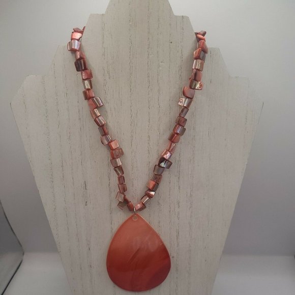 Boho | Jewelry | Vintage Coral Colored Shell Chunky Boho Statement ...